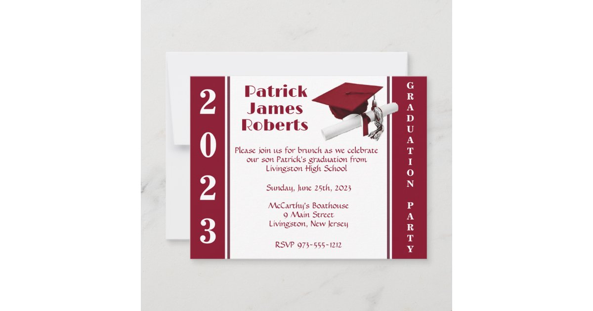 Invitación Cap & Diploma, graduación roja cardinal | Zazzle.es